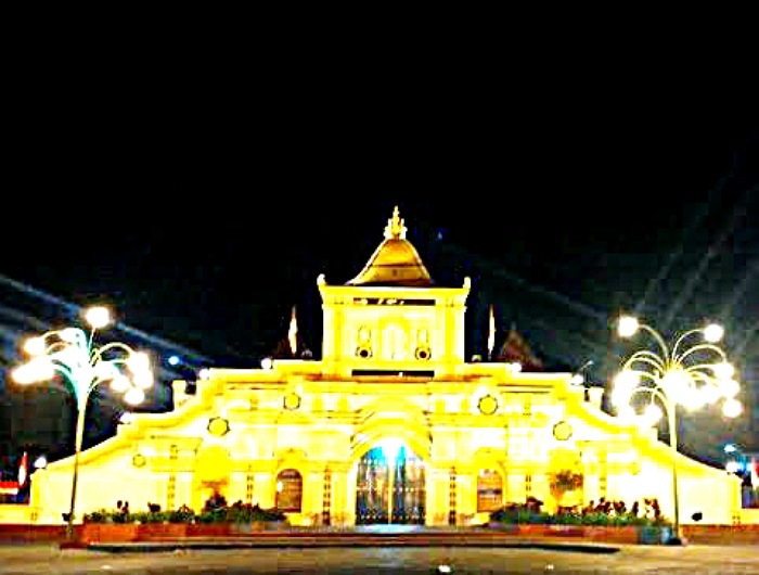 3 Rekomendasi Wisata Religi di Sumenep, Nomor 3 Terkenal Keramat ...